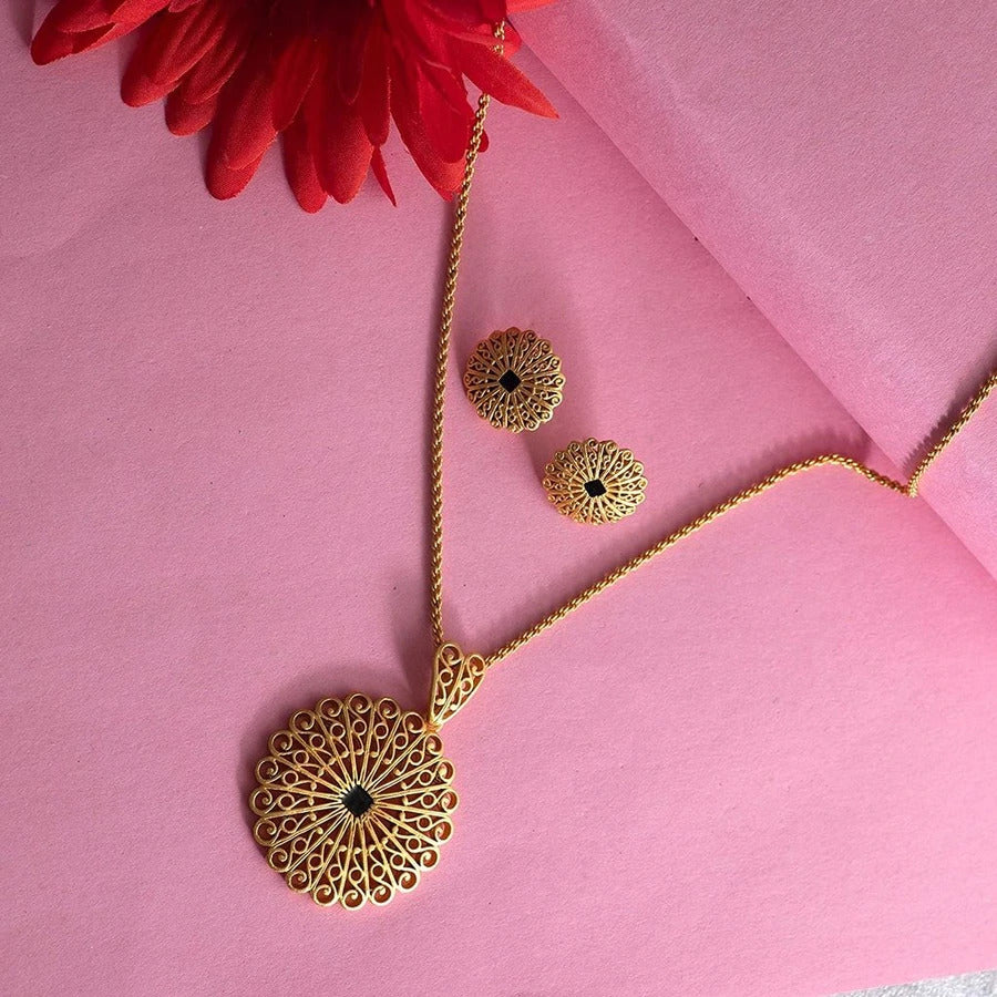 Buy Designer Enamel Jewellery for Women and Girls – Estele