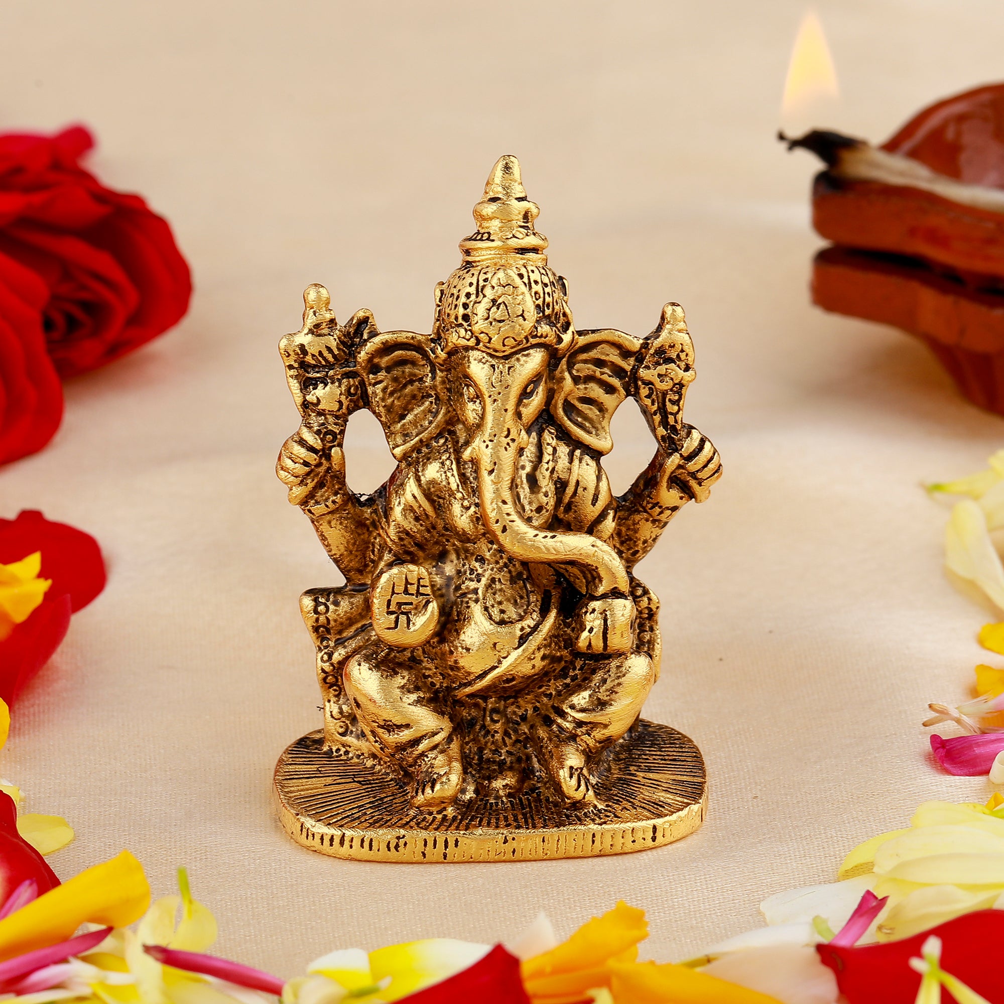 Buy Holy Ganesh Idol Online – Estele